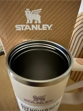 Stanley | Dining | Stanley Quencher 4oz H20 Tumbler Cream Color | Poshmark